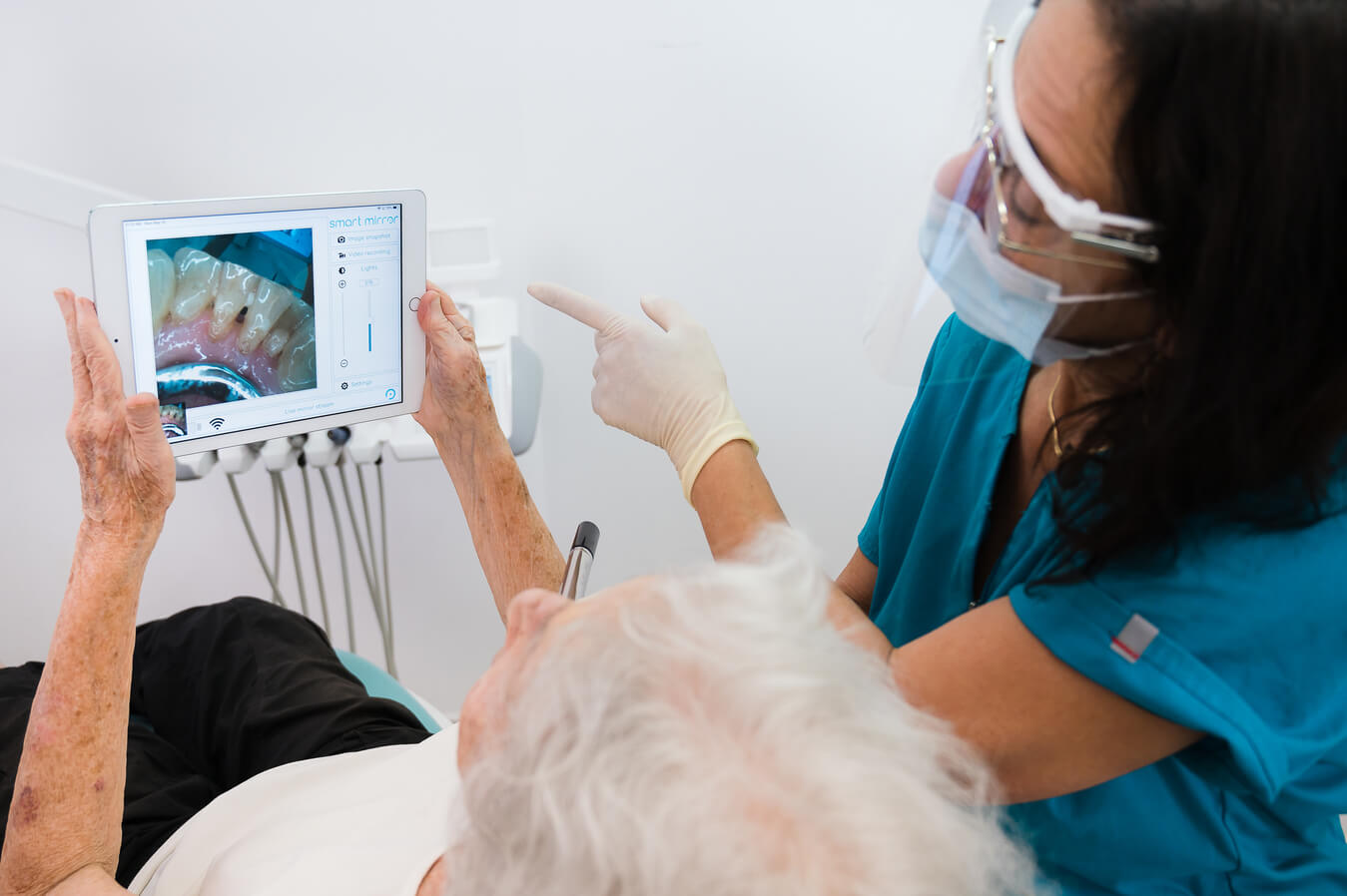 See It to Believe It: Exploring with SmartMirror - iSmile.com